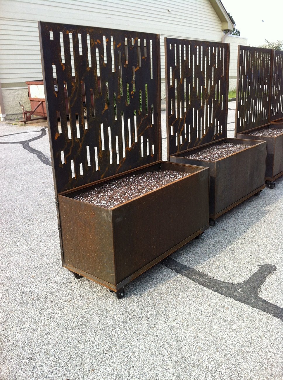 Corten Steel Planter Boxes: 3 Things You Should Know About Before You Buy.