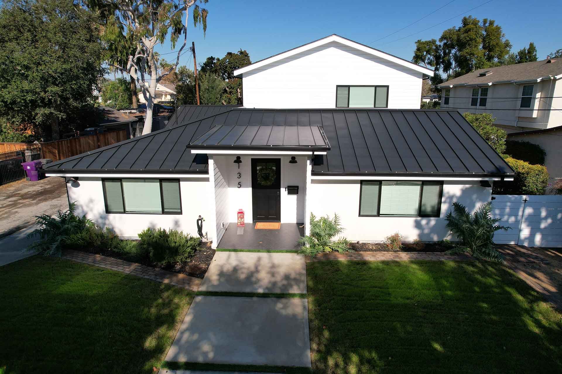 Featured Projects: Commercial Metal Buildings