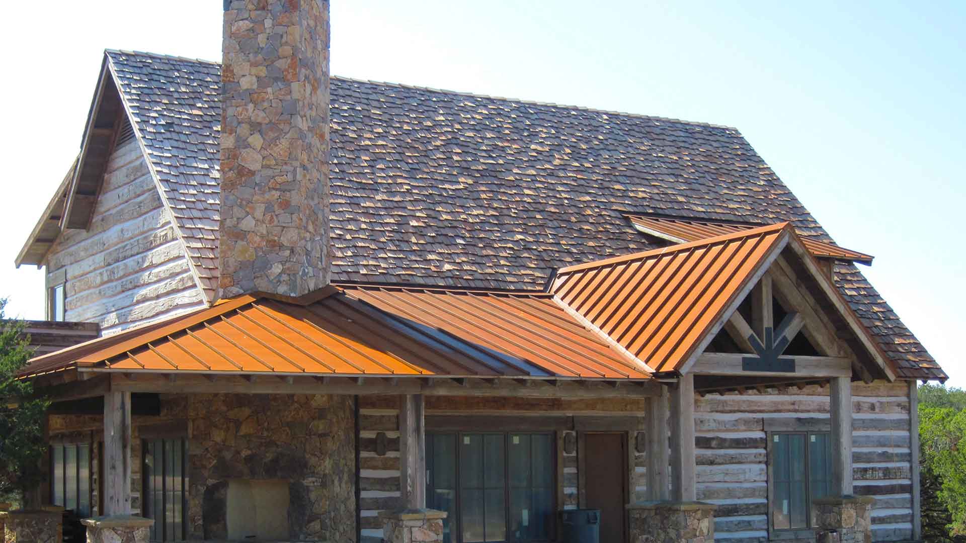 Floating Valley Flashing For Standing Seam Metal Roofing